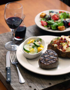 Cherokee Grill Gatlinburg TN: Menu, Hours, and Reviews