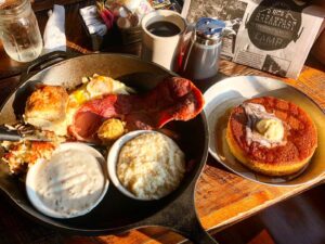 Crockett’s Breakfast Camp: Hours, Menu, Reviews